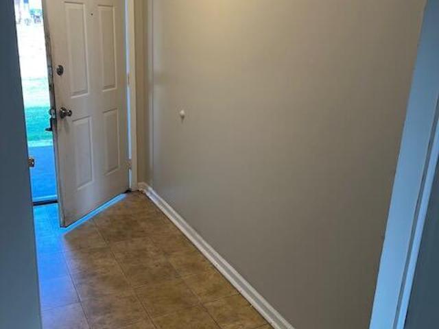 1705B Cliff Ridge Ct