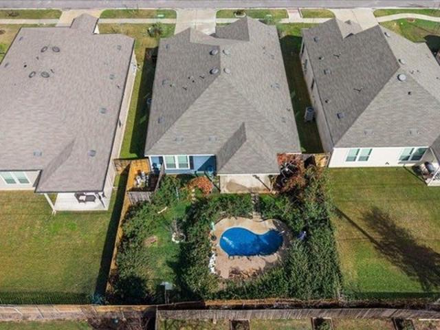 1705T H Johnson Dr, Taylor, TX 76574
