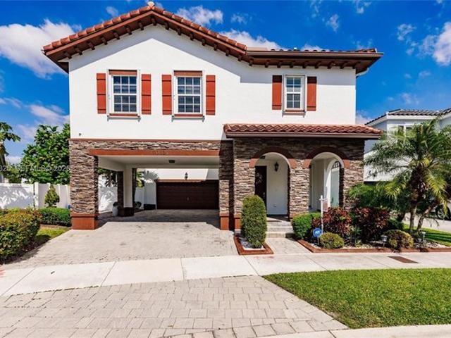 17063 SW 91st St, Miami, FL 33196