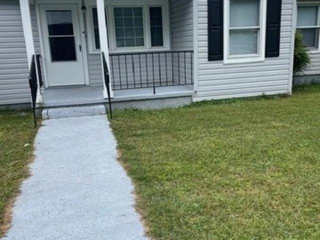 17061 Duncan Ave, Laurel Hill, NC 28351