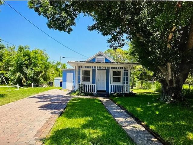 1706 N 15th St, Fort Pierce, FL 34950