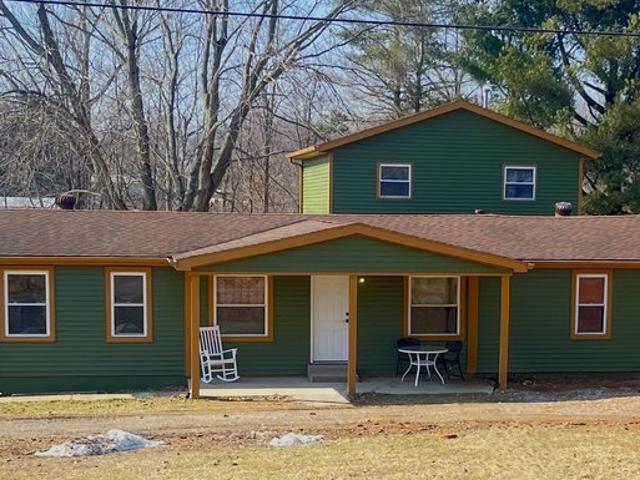 1706 N Orchard Rd, Rockport, IN 47635
