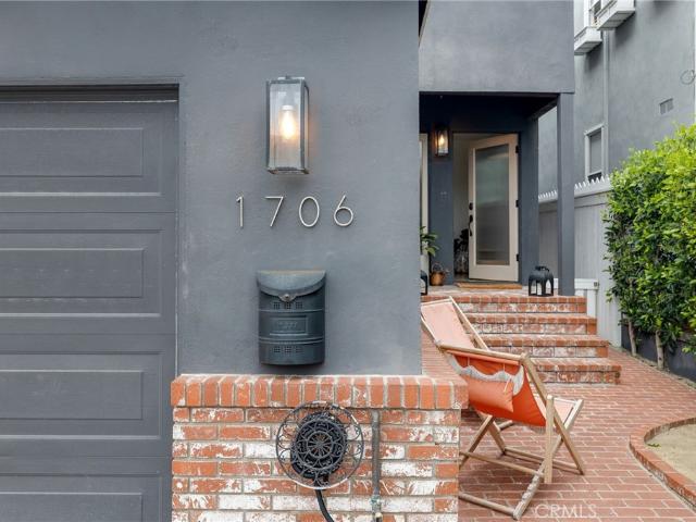 1706 Carver St, Redondo Beach, CA 90278 | MLS #SB26090 | Compass