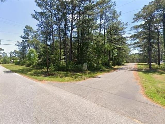1706 Collier Ave, Bay Minette, AL 36507