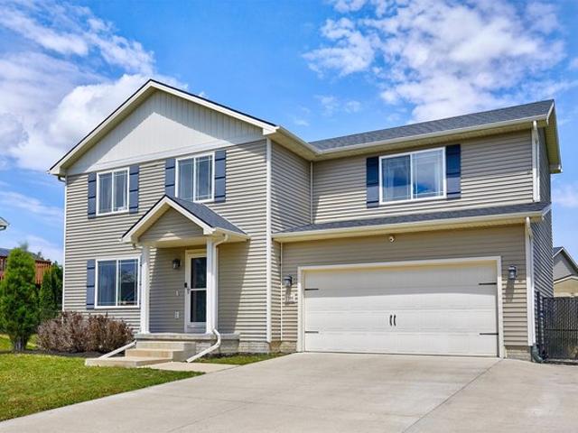 1706 E Boston Ave, Indianola, IA 50125