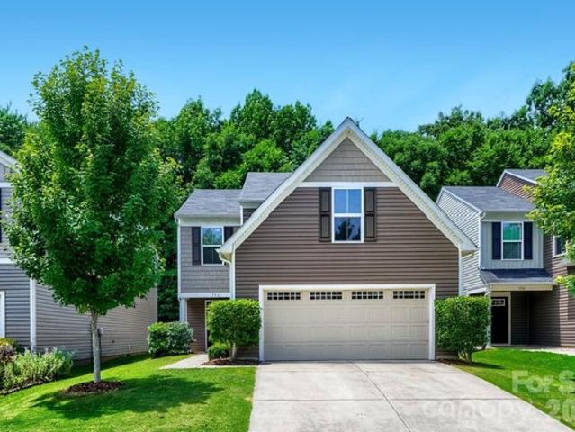 1706 Hooper Ct, Charlotte, NC 28212