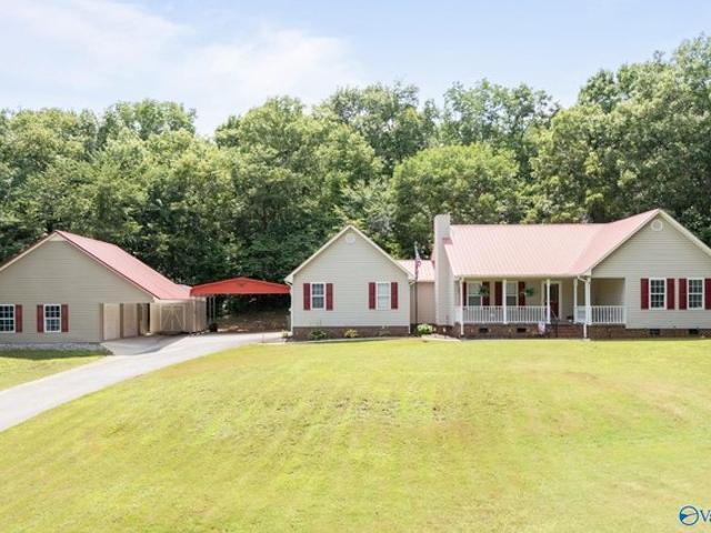 1706 Low Gap Rd, New Hope, AL 35760