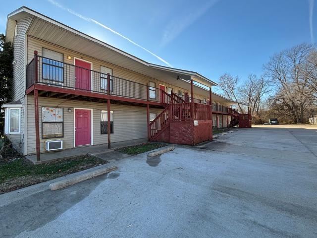 1706 South Powell