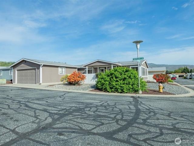 1706 Twin Peaks Dr Unit 83, Wenatchee, WA 98801