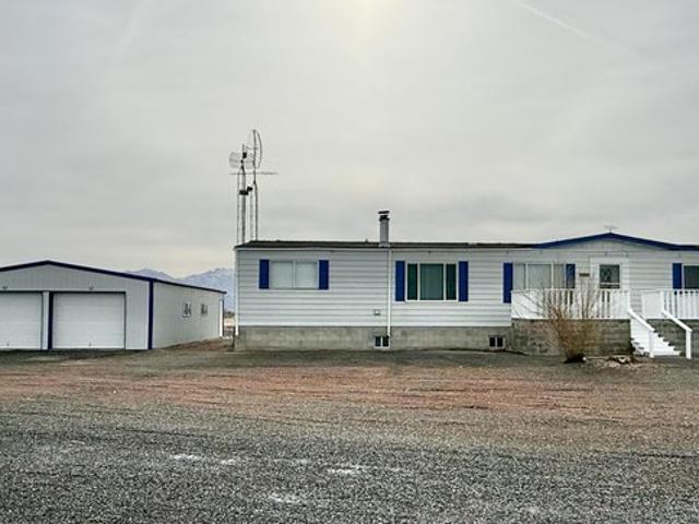 1706 1 St E, Battle Mountain, NV 89820