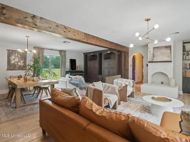 17074 Doc Lizana Road