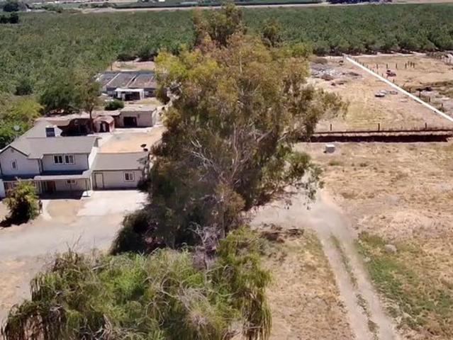 17079 Idaho Ave, Lemoore, CA 93245