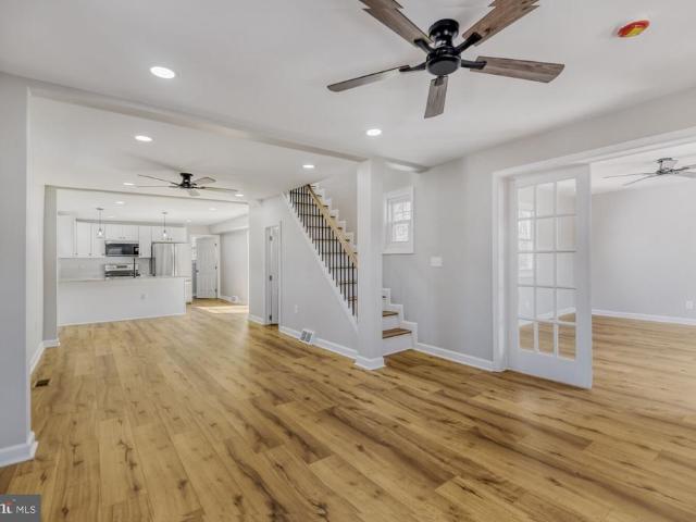 1707 Morrell Park Avenue