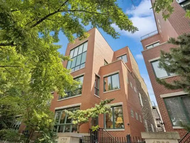 1707 N SHEFFIELD AVE APT 1, CHICAGO, IL 60614 Duplex For Sale.
