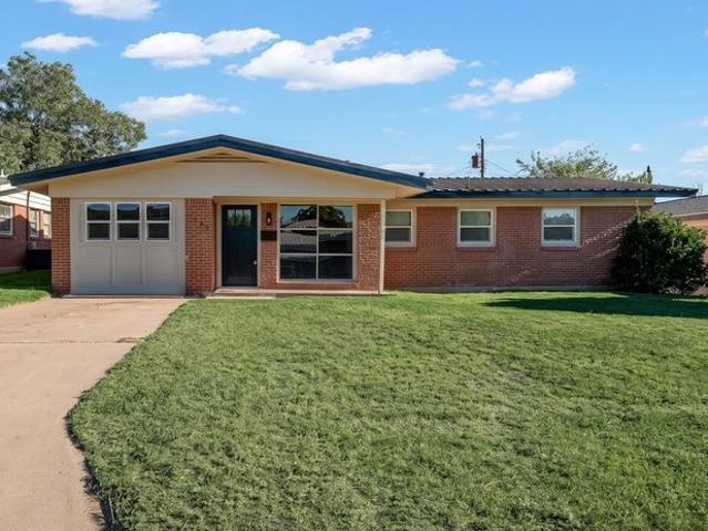 1707 Alabama St, Big Spring, TX 79720