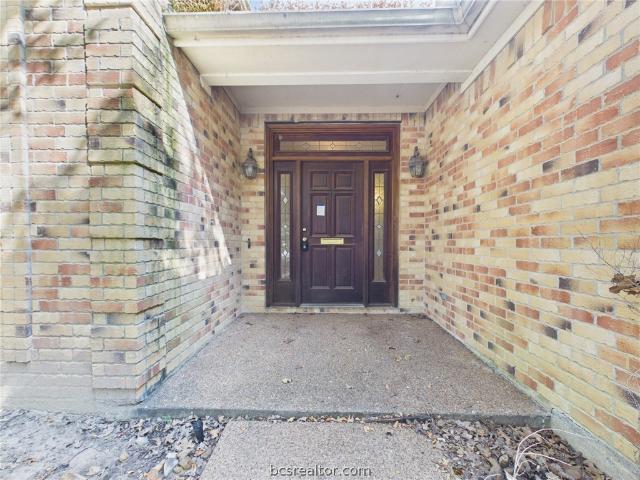1707 Cardinal Lane