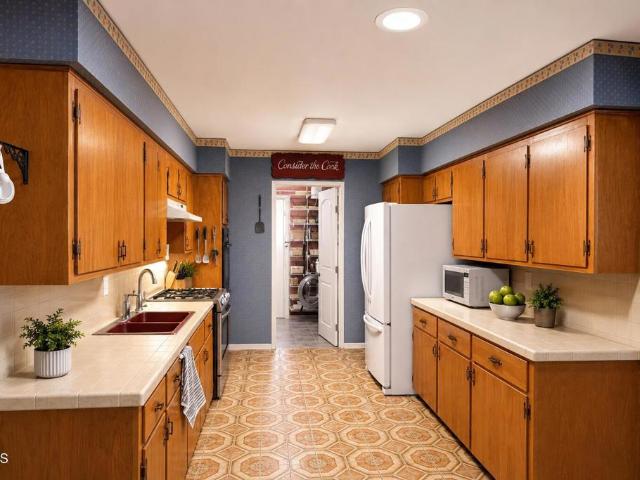 1707 Hedon Circle