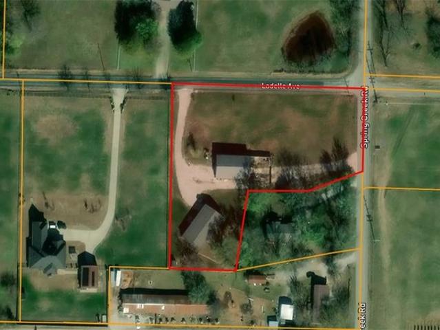 1707 Ladelle Ave, Lowell, AR 72745