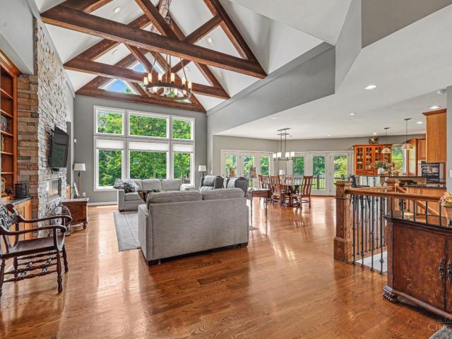 1707 Laurel Glen Court