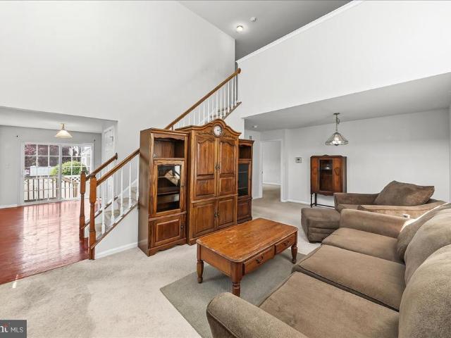 1707 Lexington Mews