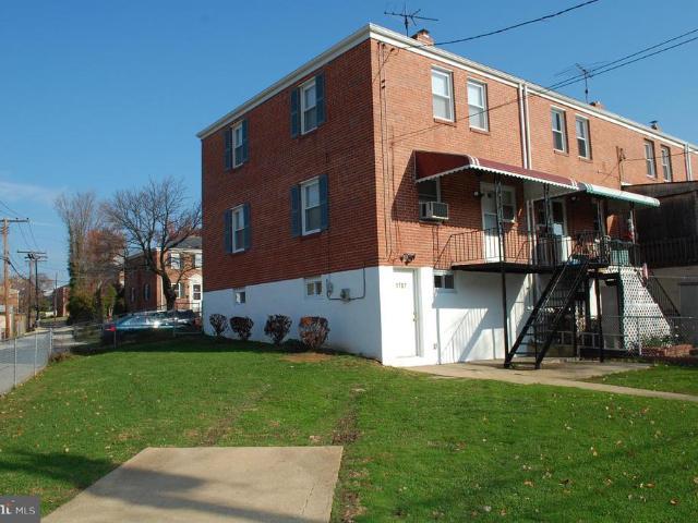 1707 Pin Oak Road