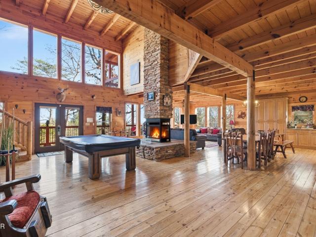 1707 Ridgecrest Drive