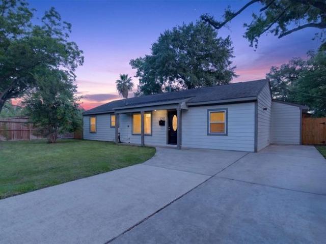 1707 W 43rd St, Houston, TX 77018