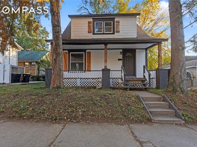1707 W 44th St, Kansas City, MO