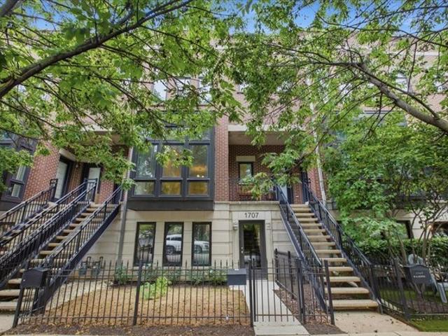 1707 W George St Unit 60, Chicago, IL 60657