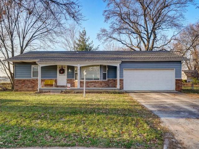 1707 W Glenwood St, Springfield, MO 65807