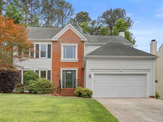 1707 Waterclose Ct, Apex, NC 27502