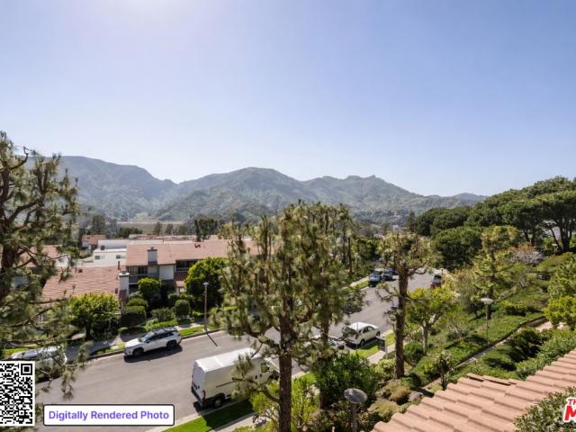 17083 Palisades Circle