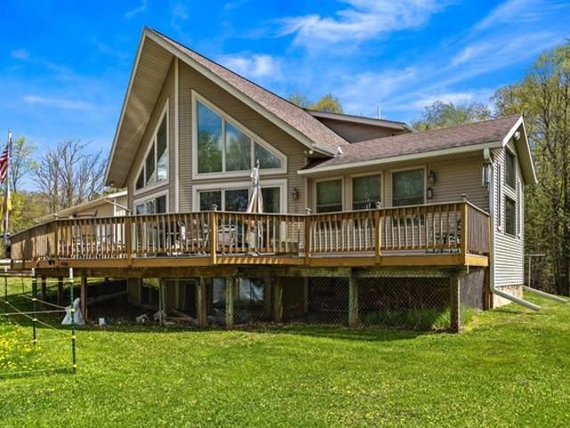 17080 Westwind Rd, Sturgeon Lake, MN 55783