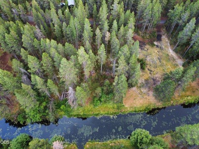 17080 Island Loop Way, Bend, OR 97707