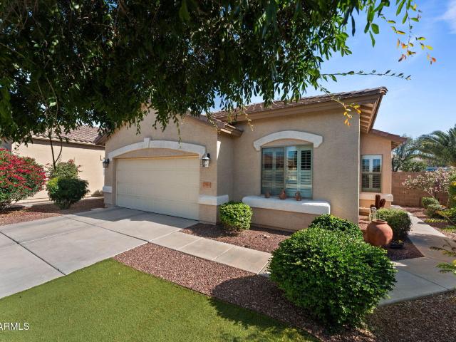 17085 W Young St, Surprise, AZ 85388 | MLS #7016 | Compass