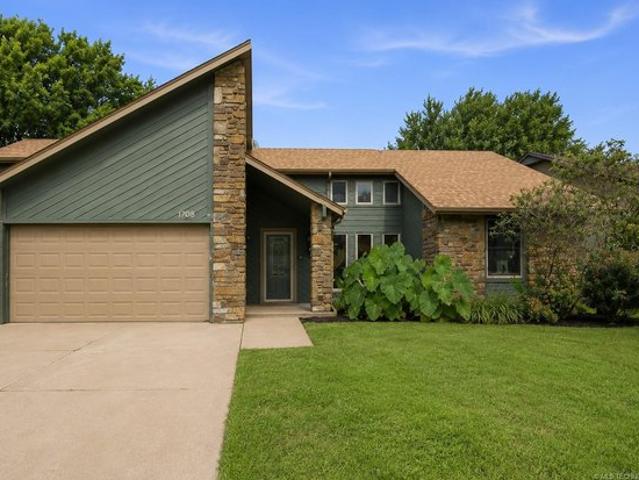 1708 N 16th St, Broken Arrow, OK 74012