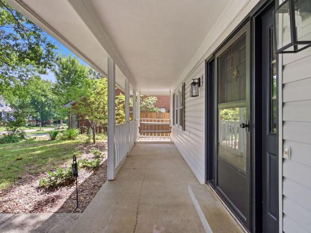 1708 Oak Pl Court