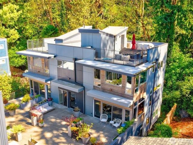 1708 Alki Ave SW Unit B, Seattle, WA 98116
