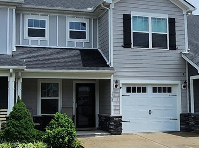 1708 Calcutta Dr, Murfreesboro, TN 37128