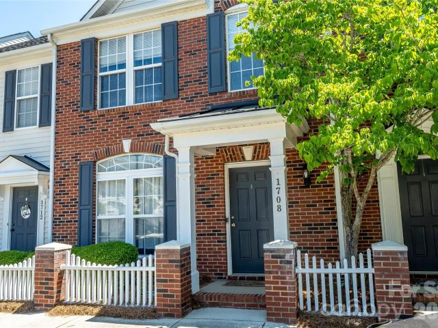 1708 Chamberside Drive