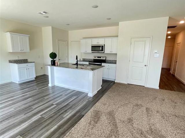 1708 Chapel Hill Road