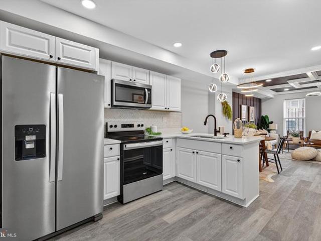 1708 Cole St, Baltimore, MD 21223