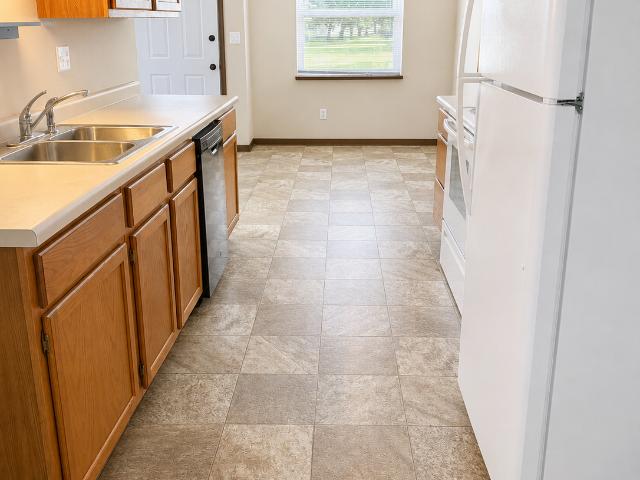 1708 E Lincoln Avenue # #5