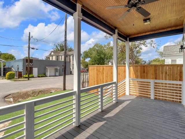 1708 Gentry Street AB