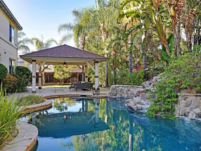 1708 La Pergola Dr