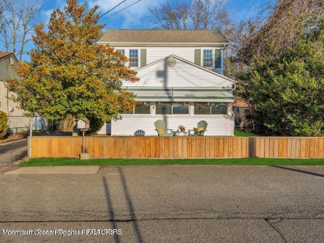 1708 Lake Drive
