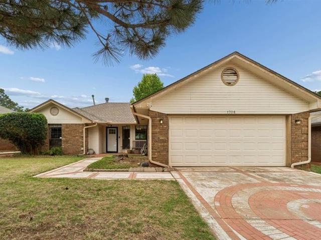 1708 Rocky Mountain Way, Edmond, OK 73003