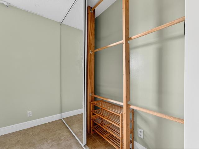 1708 SW 21st St, Boynton Beach, FL 33426 | MLS #R11144