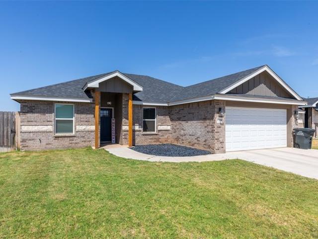 1708 Sweetwater Ln, Abilene, TX 79602