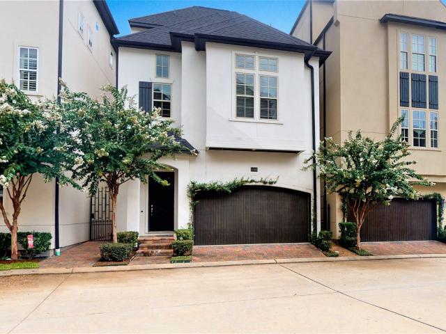 1708 Upland Lakes